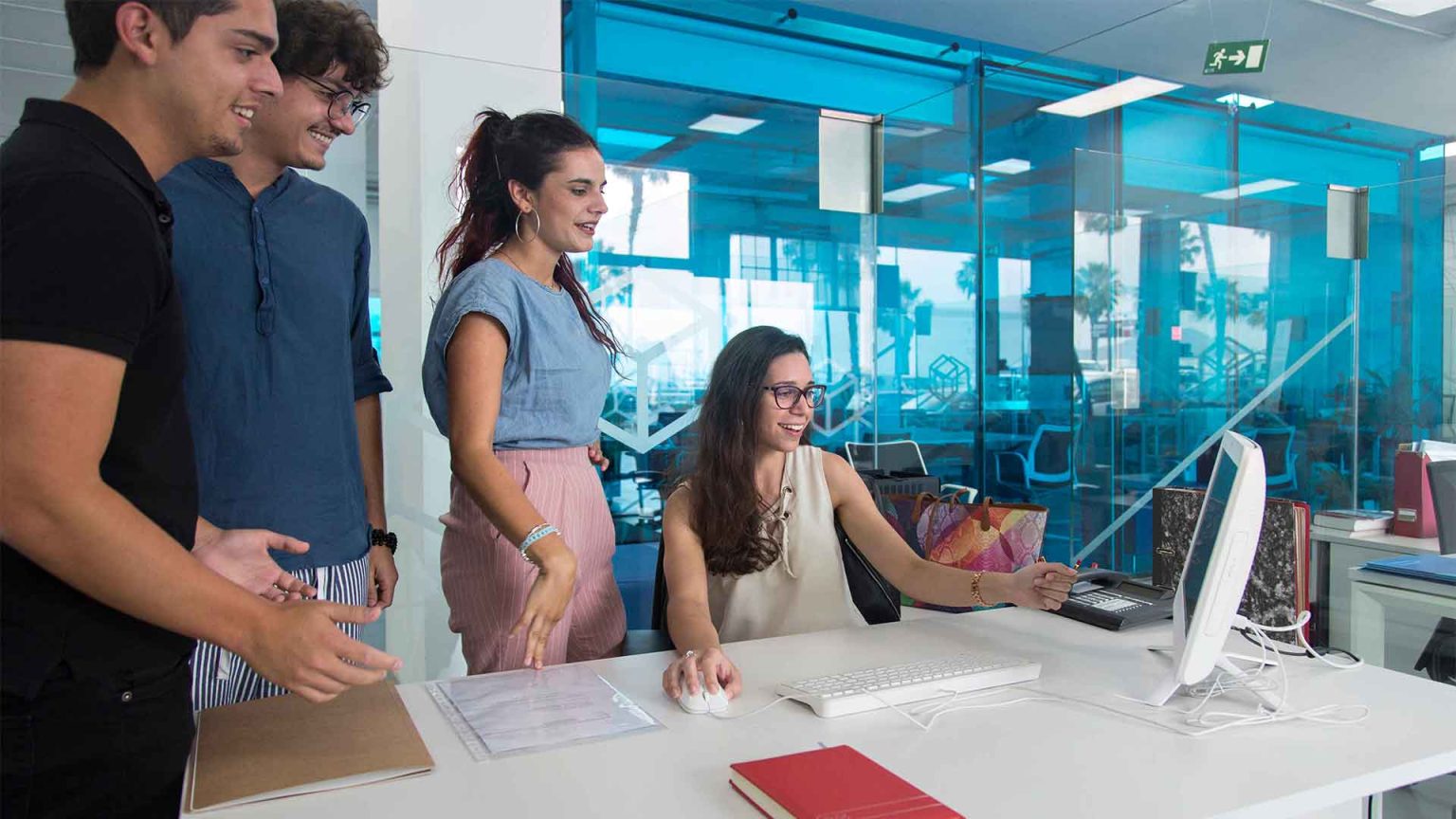 Build your Al app - 8 U